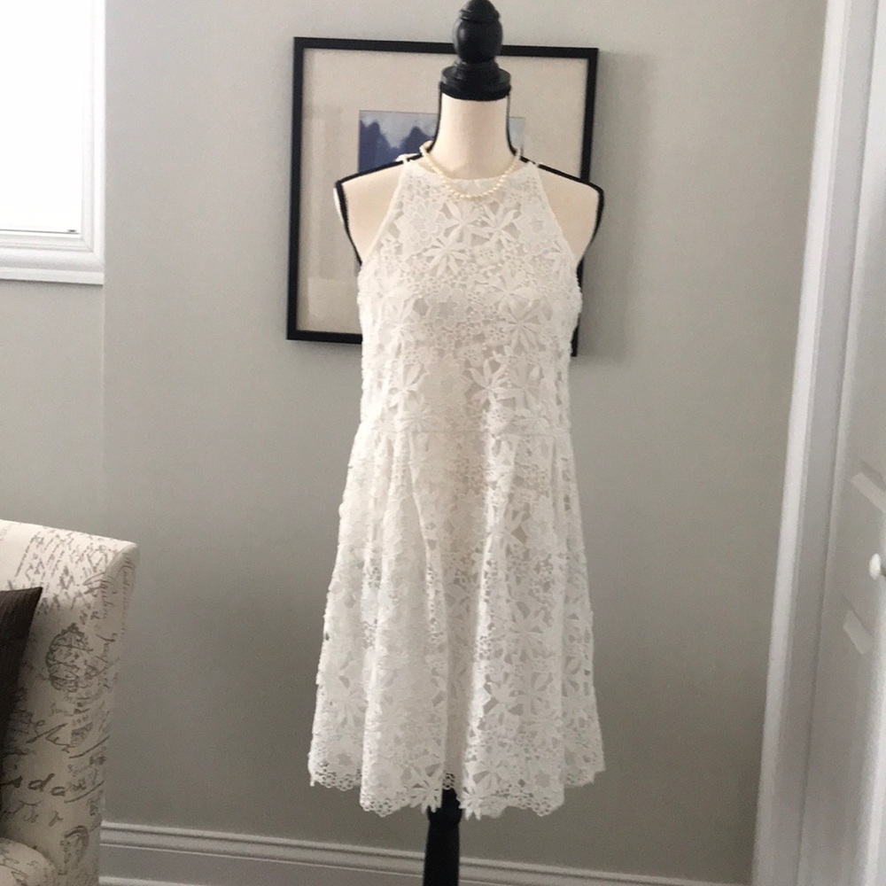 White Lace Dress From Zara Basic Collection - Gem